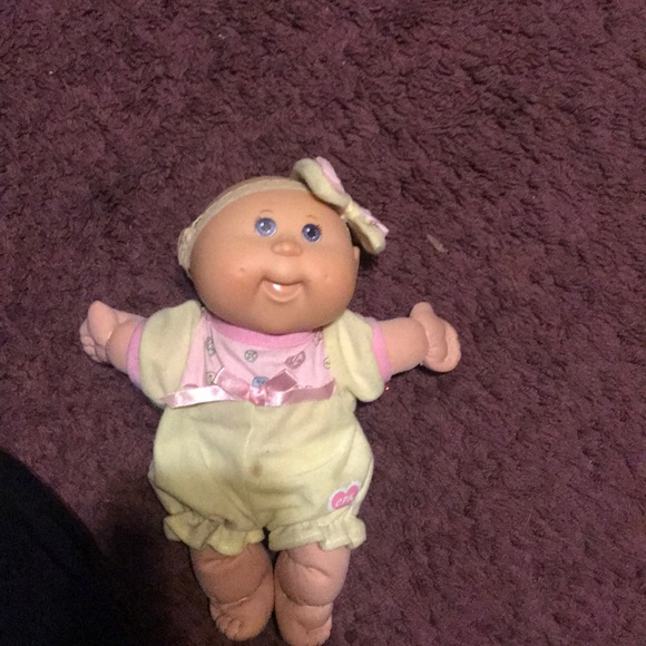 Cabbage Patch Kids | Other | Cabbage Patch Baby Doll | Poshmark